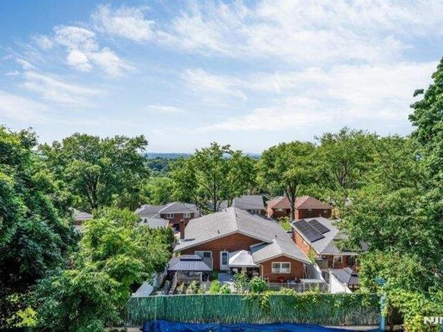 house with 5 bedroom, Ridgefield NJ ES105158607