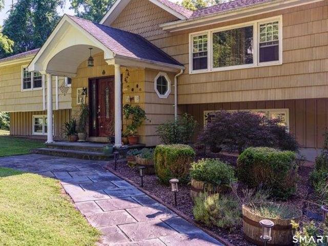 house with 5 bedroom, Ridgefield CT DS104113313