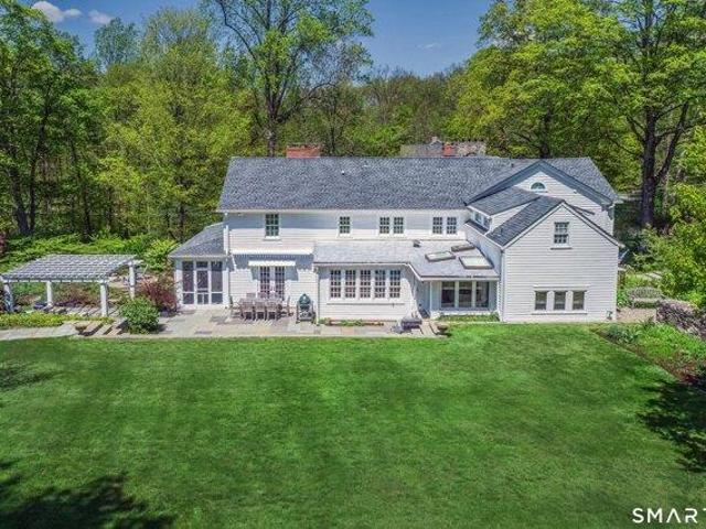 house with 5 bedroom, Ridgefield CT DS103125494
