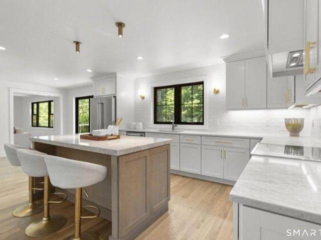 house with 5 bedroom, Ridgefield CT ES104148508