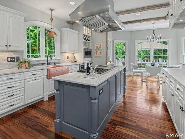 house with 5 bedroom, Ridgefield CT ES105157406