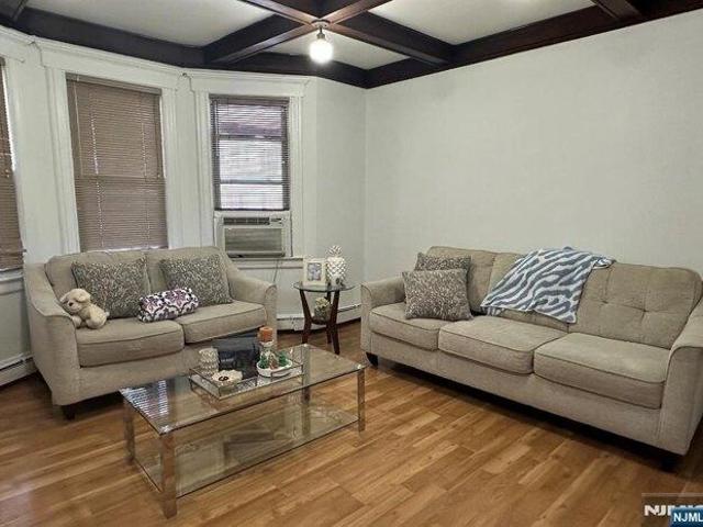 house with 5 bedroom, Ridgefield Park NJ DS102257934