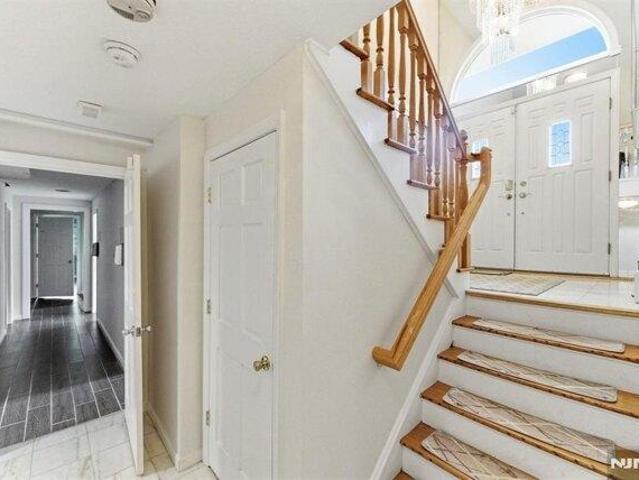 house with 5 bedroom, Ridgewood NJ DS102561733