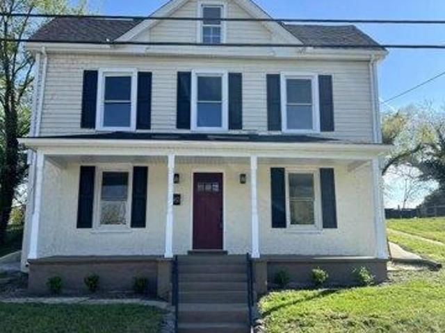 house with 5 bedroom, Roanoke VA ES103600581