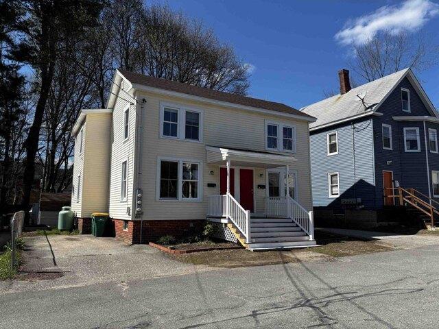 house with 5 bedroom, Rochester NH DLS102670262