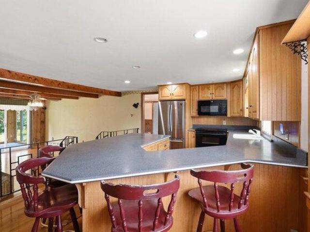 house with 5 bedroom, Rochester NH ES104481060