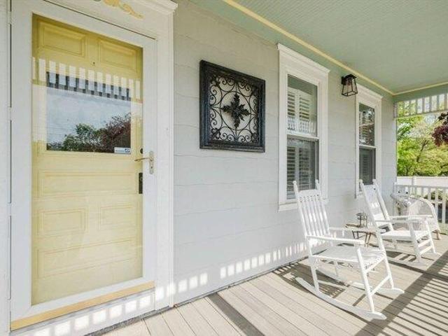 house with 5 bedroom, Rockland MA DLS103034537