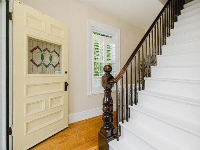 house with 5 bedroom, Rockland MA ES103034537