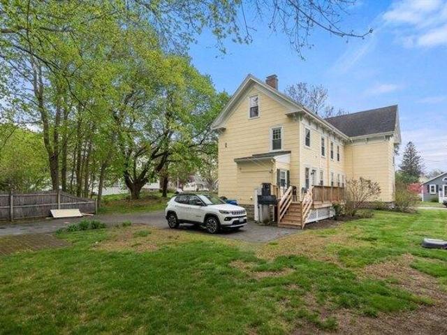 house with 5 bedroom, Rockland MA ES103442646