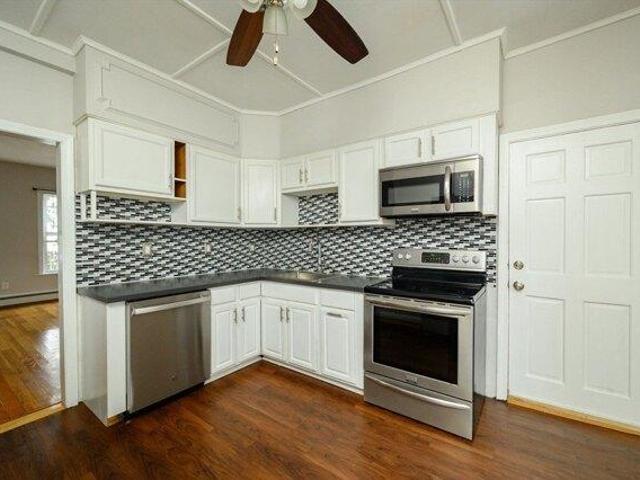 house with 5 bedroom, Rockland MA ES104190322