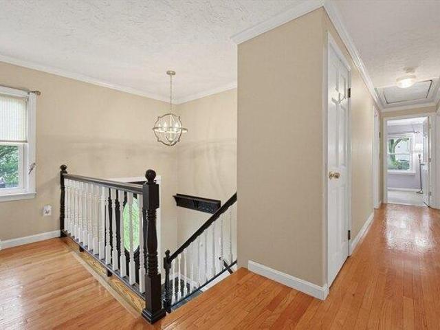 house with 5 bedroom, Rockland MA ES105095677