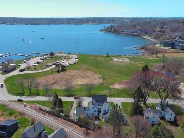 house with 5 bedroom, Rockland ME ES104148833
