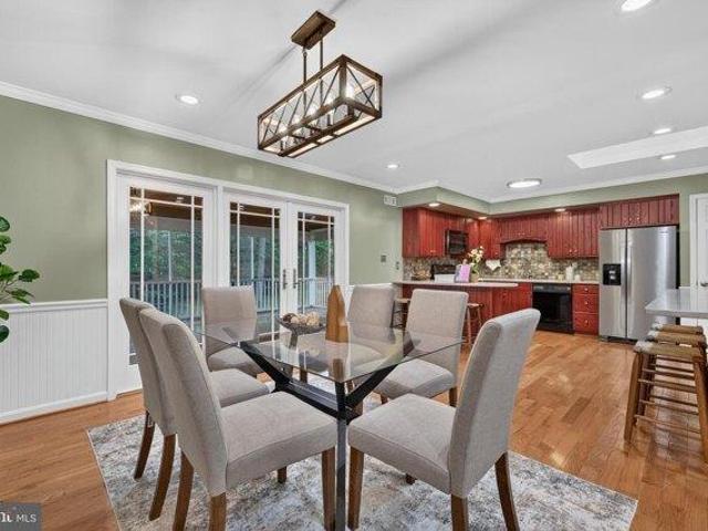 house with 5 bedroom, Rockville MD ES104905910