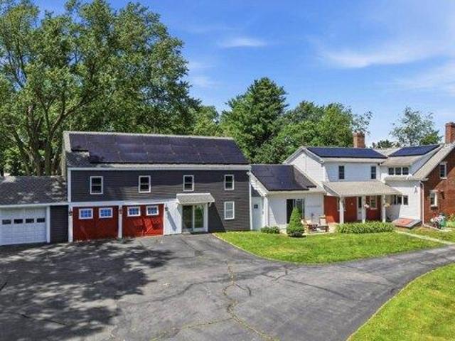 house with 5 bedroom, Rollinsford NH DS104189938