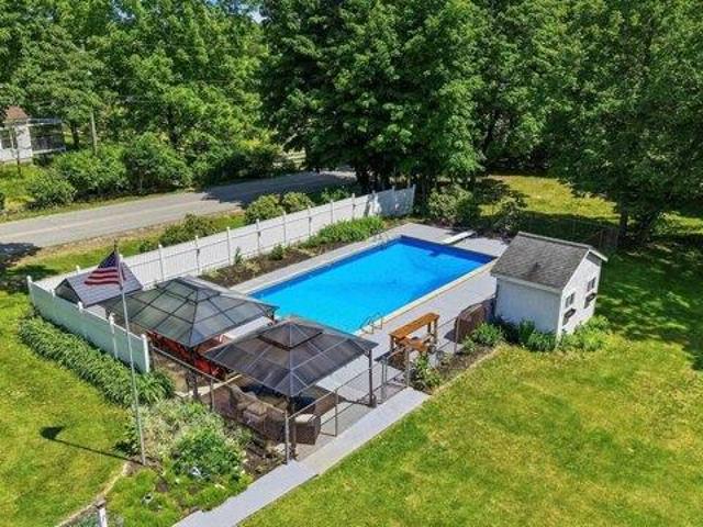 house with 5 bedroom, Rollinsford NH ES104189938