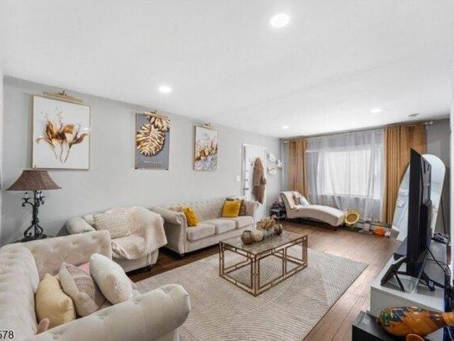 house with 5 bedroom, Roselle Park NJ ES103158466