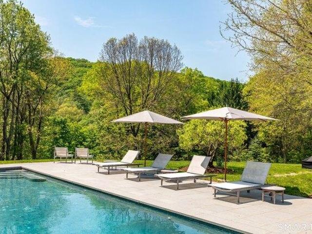 house with 5 bedroom, Roxbury CT ES105190658