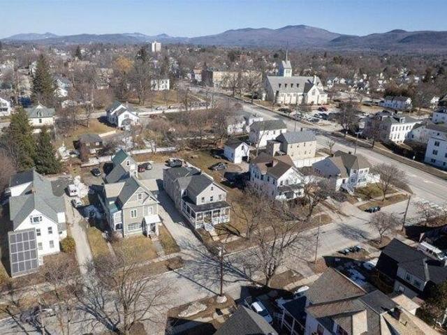house with 5 bedroom, Rutland VT DS103433795