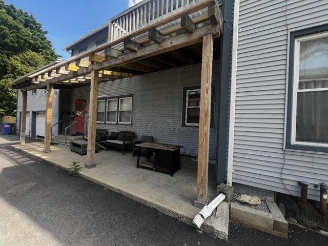 house with 5 bedroom, Rutland VT DS103968276