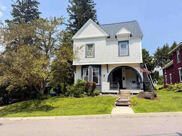 house with 5 bedroom, Rutland VT ES104834029