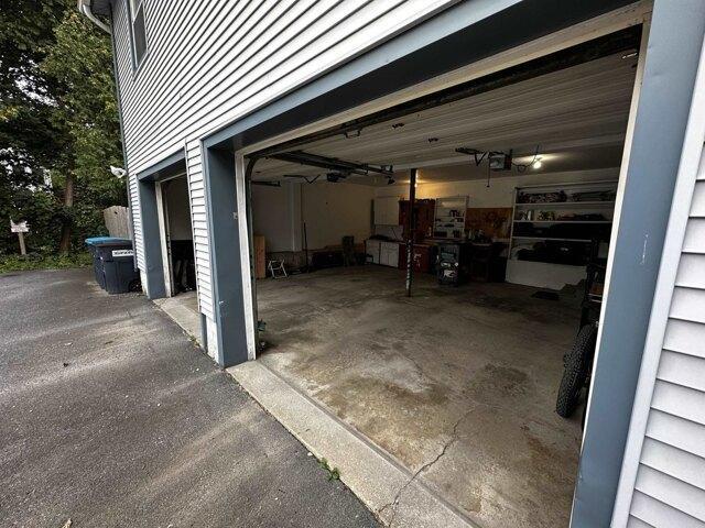 house with 5 bedroom, Rutland VT ES103968276