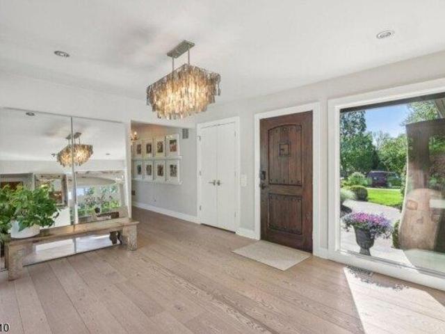 house with 5 bedroom, Scotch Plains NJ ES104152428