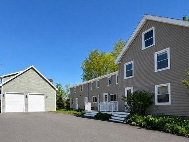 house with 5 bedroom, Scarborough ME ES103442733
