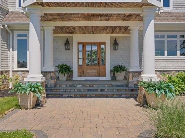 house with 5 bedroom, Scarborough ME ES104836040