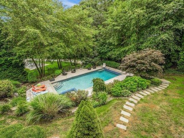house with 5 bedroom, Scarsdale NY DS103620991
