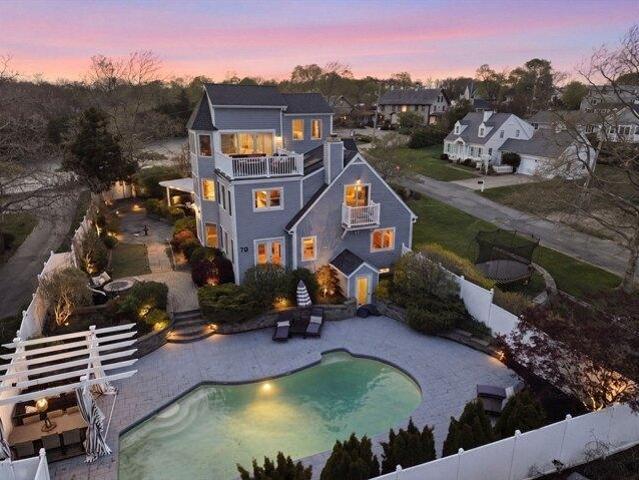 house with 5 bedroom, Scituate MA DLS103038018