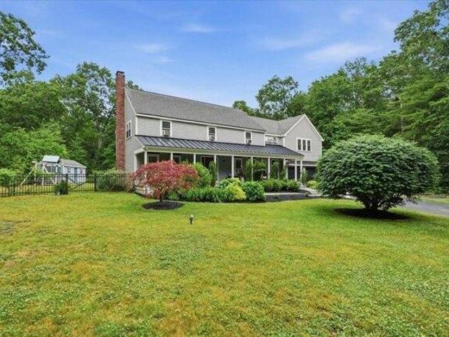 house with 5 bedroom, Scituate MA ES103599686