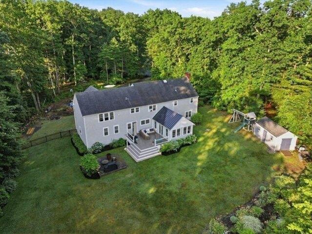 house with 5 bedroom, Scituate MA ES105172360
