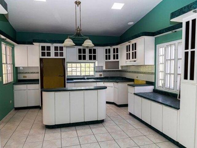 house with 5 bedroom, San Lorenzo CA ES103808574