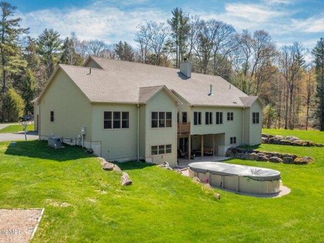 house with 5 bedroom, Sandisfield MA DS104009255
