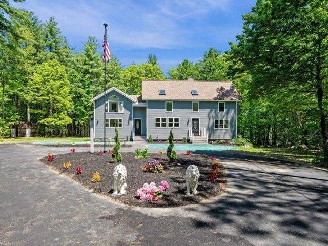 house with 5 bedroom, Sandown NH ES104187874