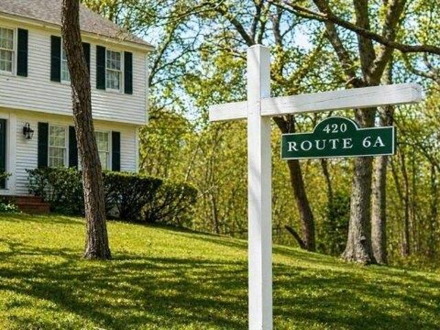house with 5 bedroom, Sandwich MA DS103125123