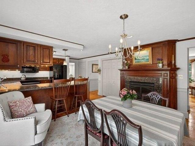 house with 5 bedroom, Sandwich MA ES103072283
