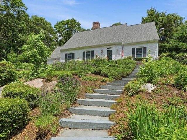 house with 5 bedroom, Sandwich MA ES103807588