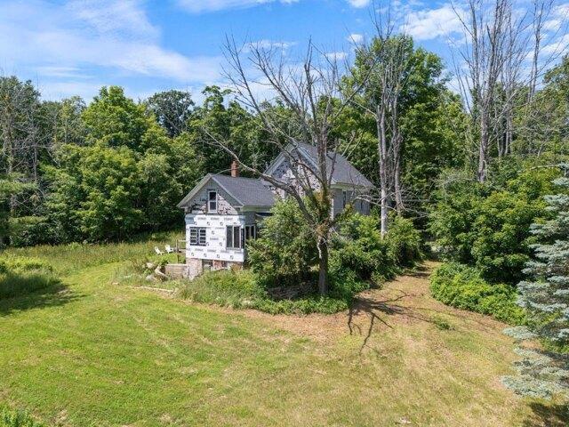 house with 5 bedroom, Sanford ME DS104115113