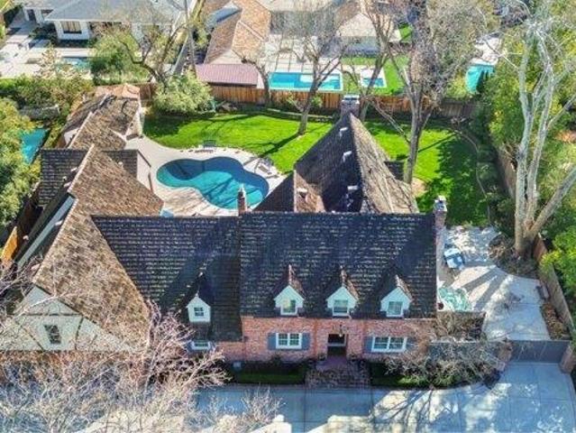 house with 5 bedroom, Sacramento CA DS88489485
