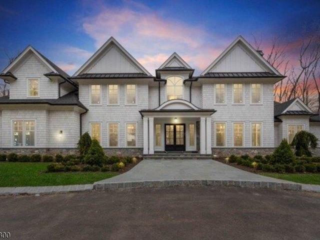 house with 5 bedroom, Saddle River NJ DS101780290