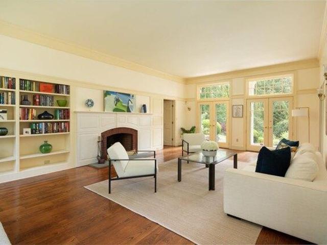 house with 5 bedroom, Salisbury CT DS101782753