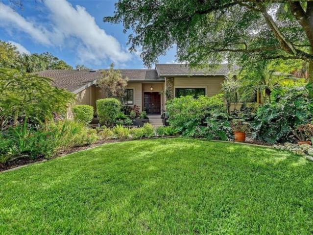 house with 5 bedroom, Sarasota FL DS102659519