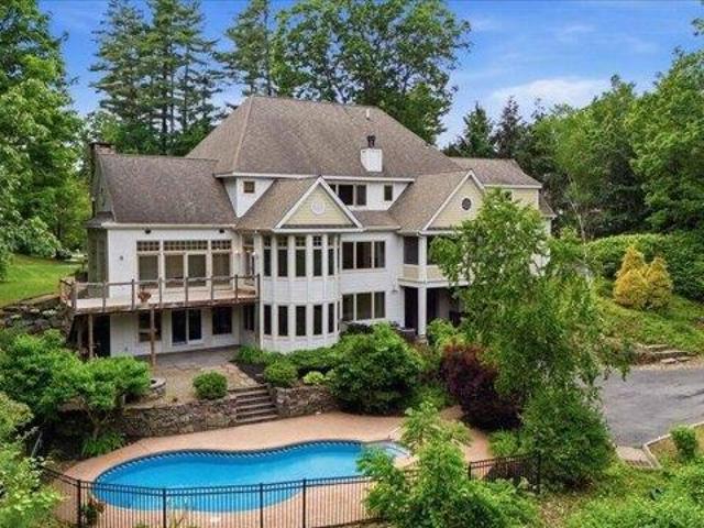 house with 5 bedroom, Saratoga Springs NY ES103624700