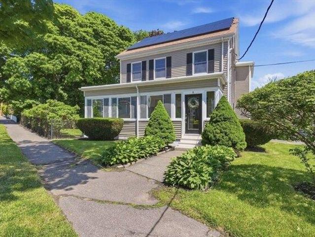 house with 5 bedroom, Saugus MA DLS103071461