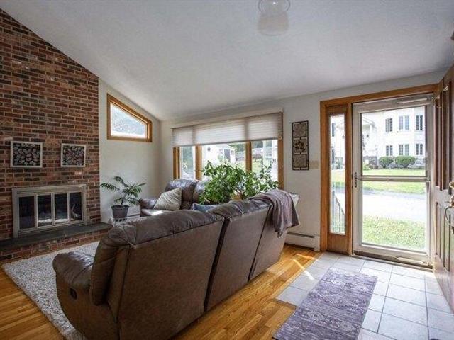 house with 5 bedroom, Saugus MA DS104376322