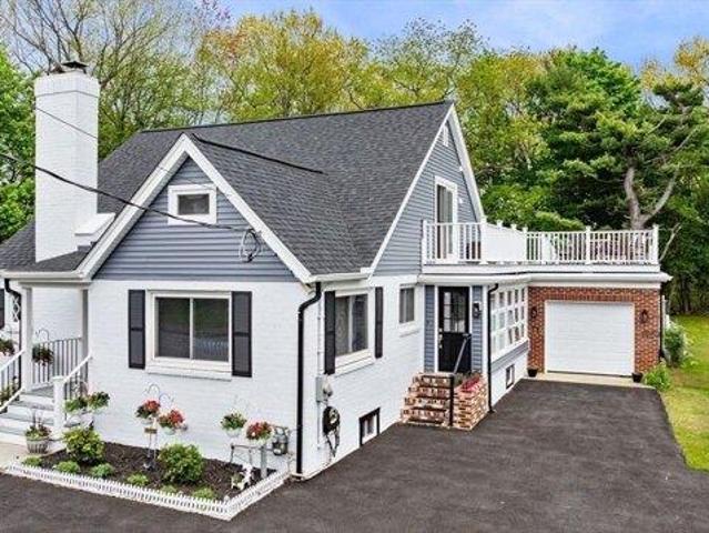 house with 5 bedroom, Saugus MA ES103100789