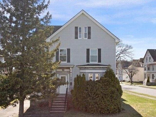 house with 5 bedroom, Saugus MA ES103248583