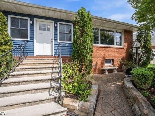 house with 5 bedroom, Sayreville NJ DLS102283068