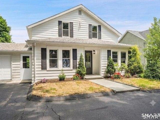 house with 5 bedroom, Shelton CT DS104112376